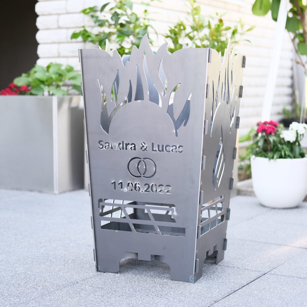 Hochzeit Feuerkorb „Ewigkeit“ | Stahlkunst