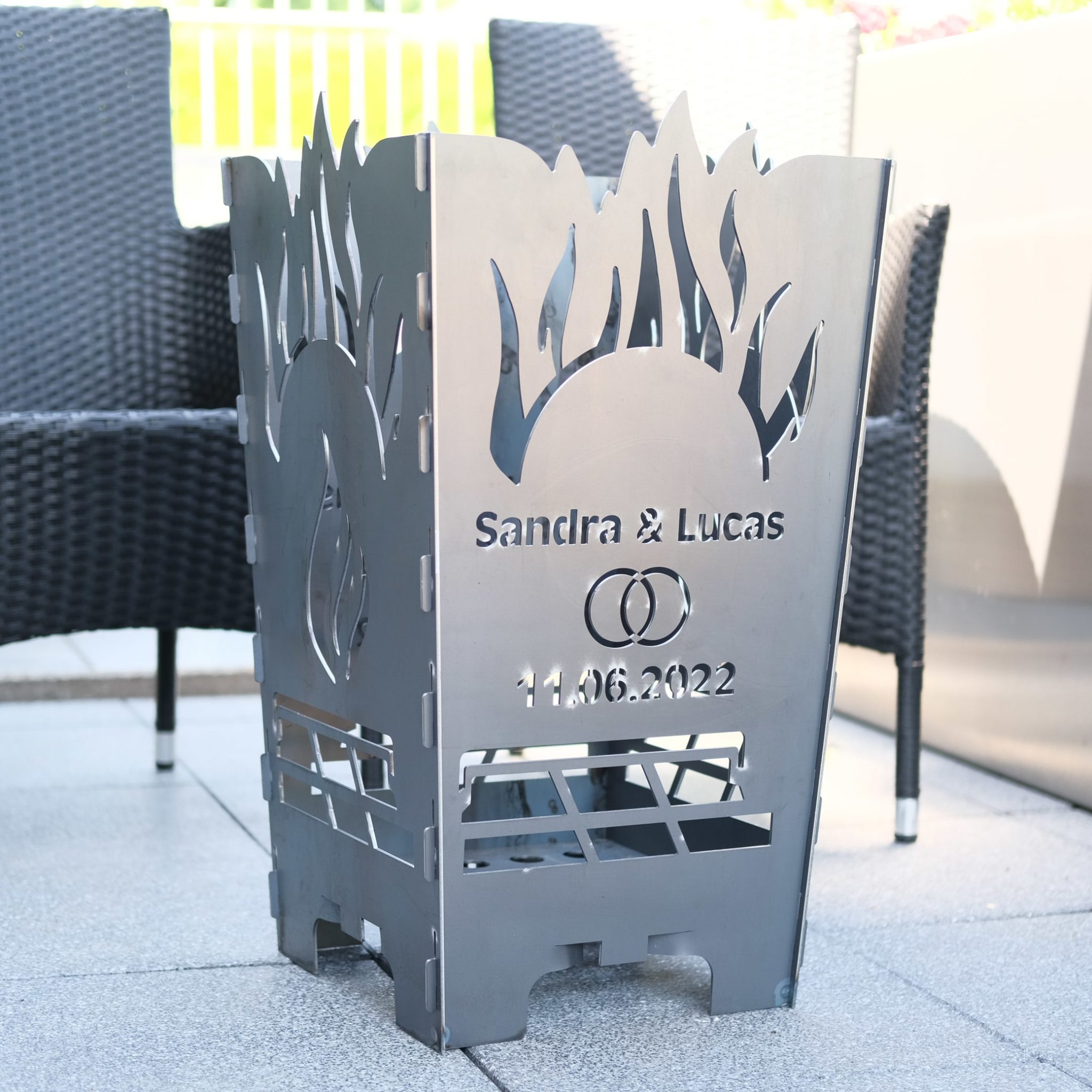 Hochzeit Feuerkorb „Ewigkeit“ | Stahlkunst